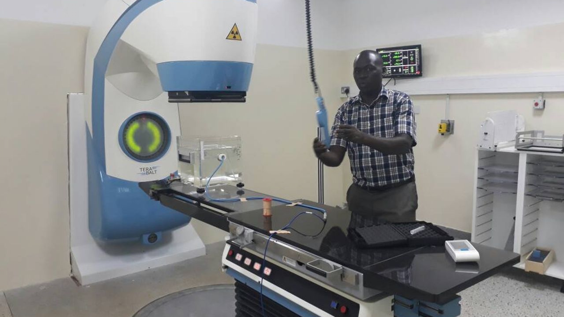 Iaea Helps Uganda Restart Vital Radiotherapy Services For Cancer